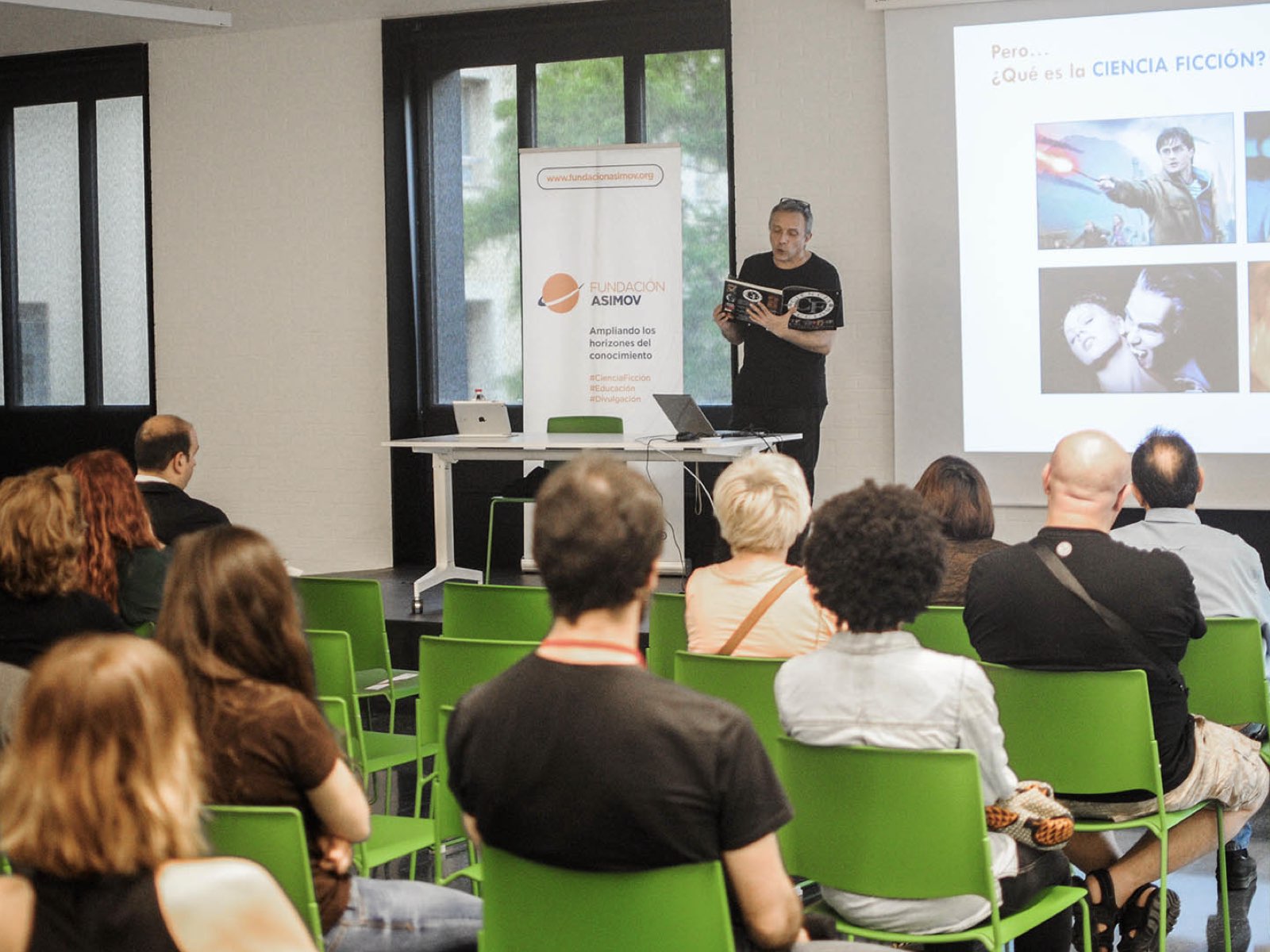 Actividades de cercanía - Fundación Asimov